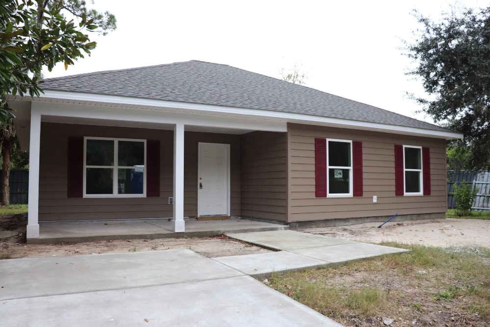 Spanish-Moss - Single Family - 4.5 - Furrer-new - Everlast Advanced ...